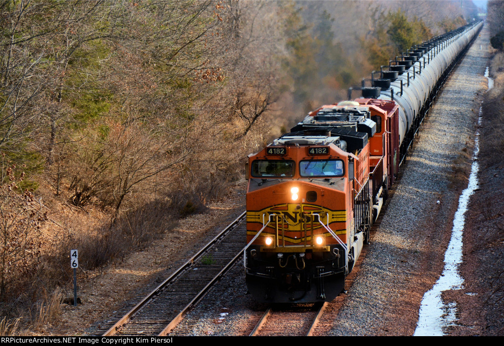BNSF 4182 CSX Train K042 Crude Oil Loads